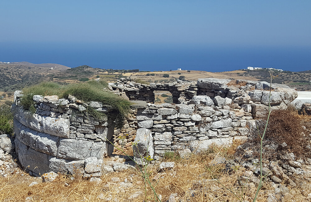 SEE SIFNOS GREECE : Discover its hidden charms.