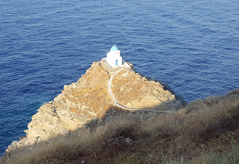 SEE SIFNOS GREECE : Discover its hidden charms.